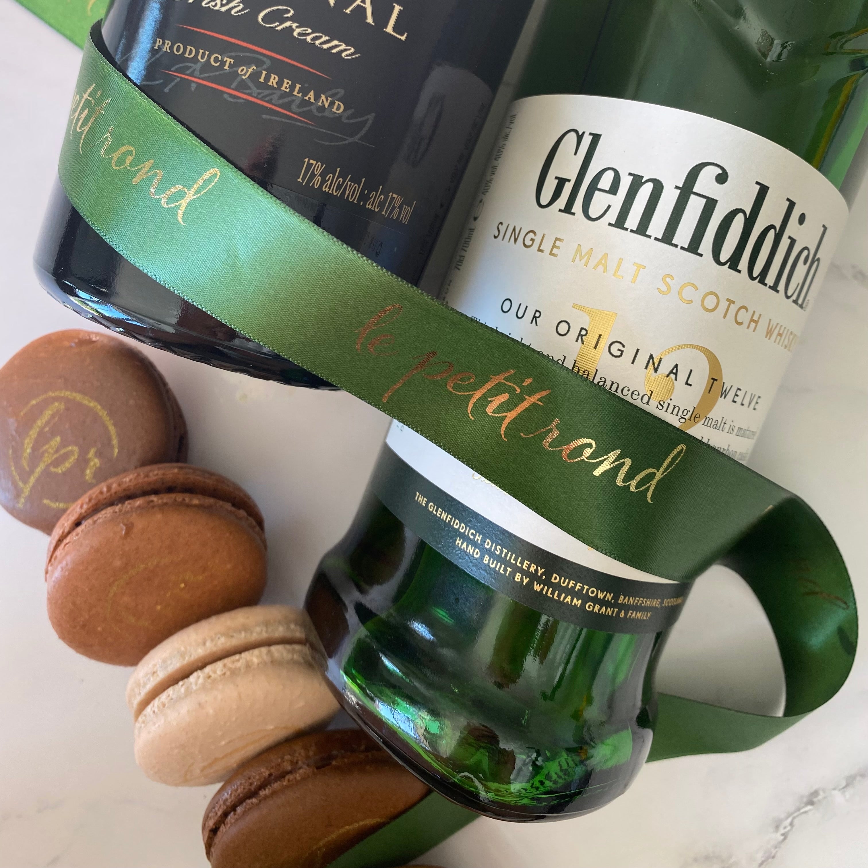 Luxury Treat Box – Le Petit Rond